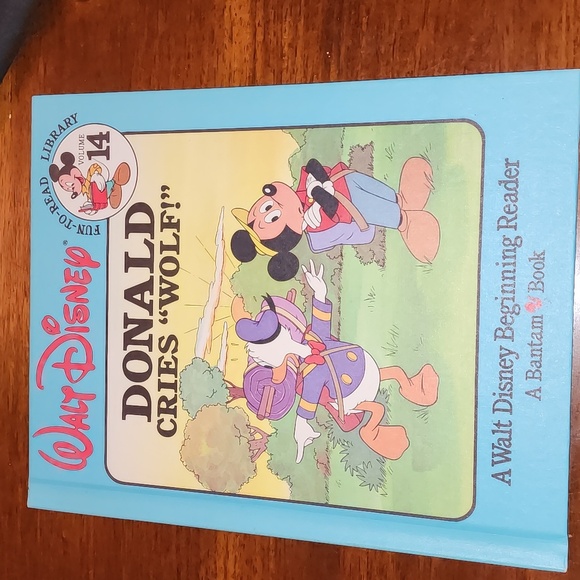 Walt Disney | Toys | 986 Walt Disney Donald Cries Wolf Hardback ...
